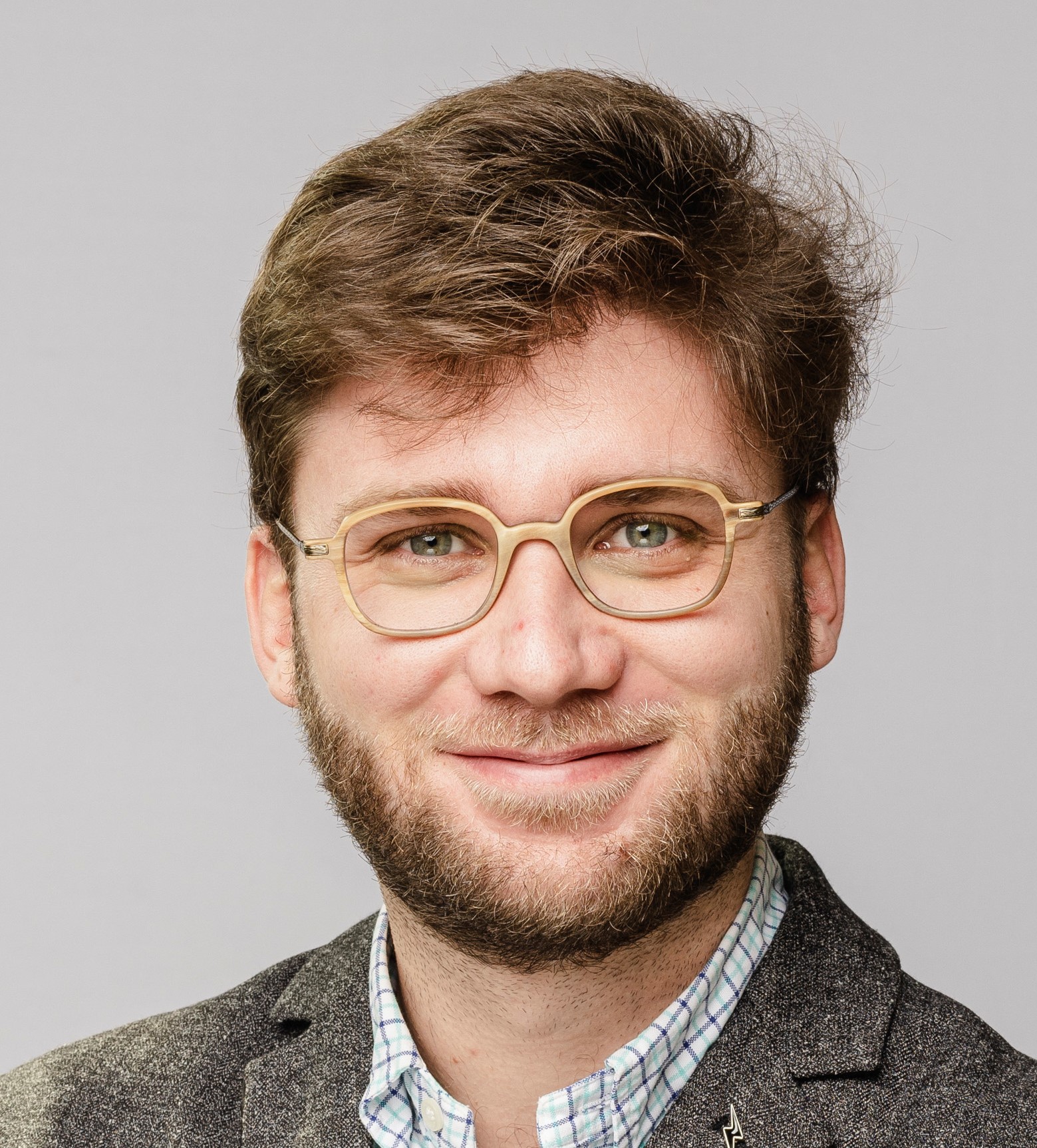 Team | nanoelectronics group